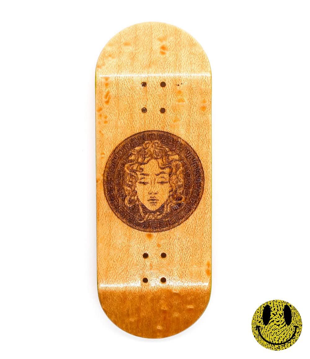 Fingerboard 34mm Sehnsucht Medusa by Caramel Fingerboards — Caramel ...